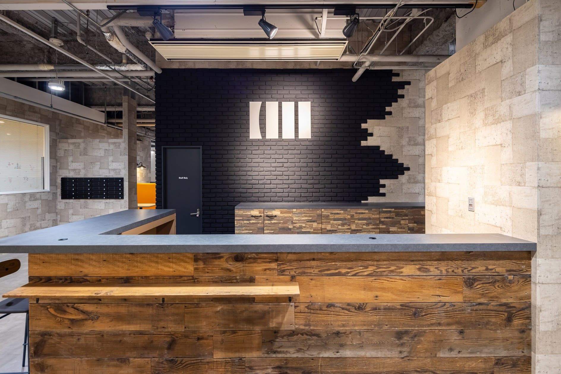 【S-7】2名個室(天井空きあり)　南越谷・新越谷駅から徒歩3分の貸会議室▼通話/動画イヤホン必須の写真7