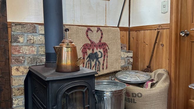 ≪福生駅 / 駐車場あり≫ 店主こだわりのアンティーク家具に囲まれた異空間 ▪️2024.11 startの写真3