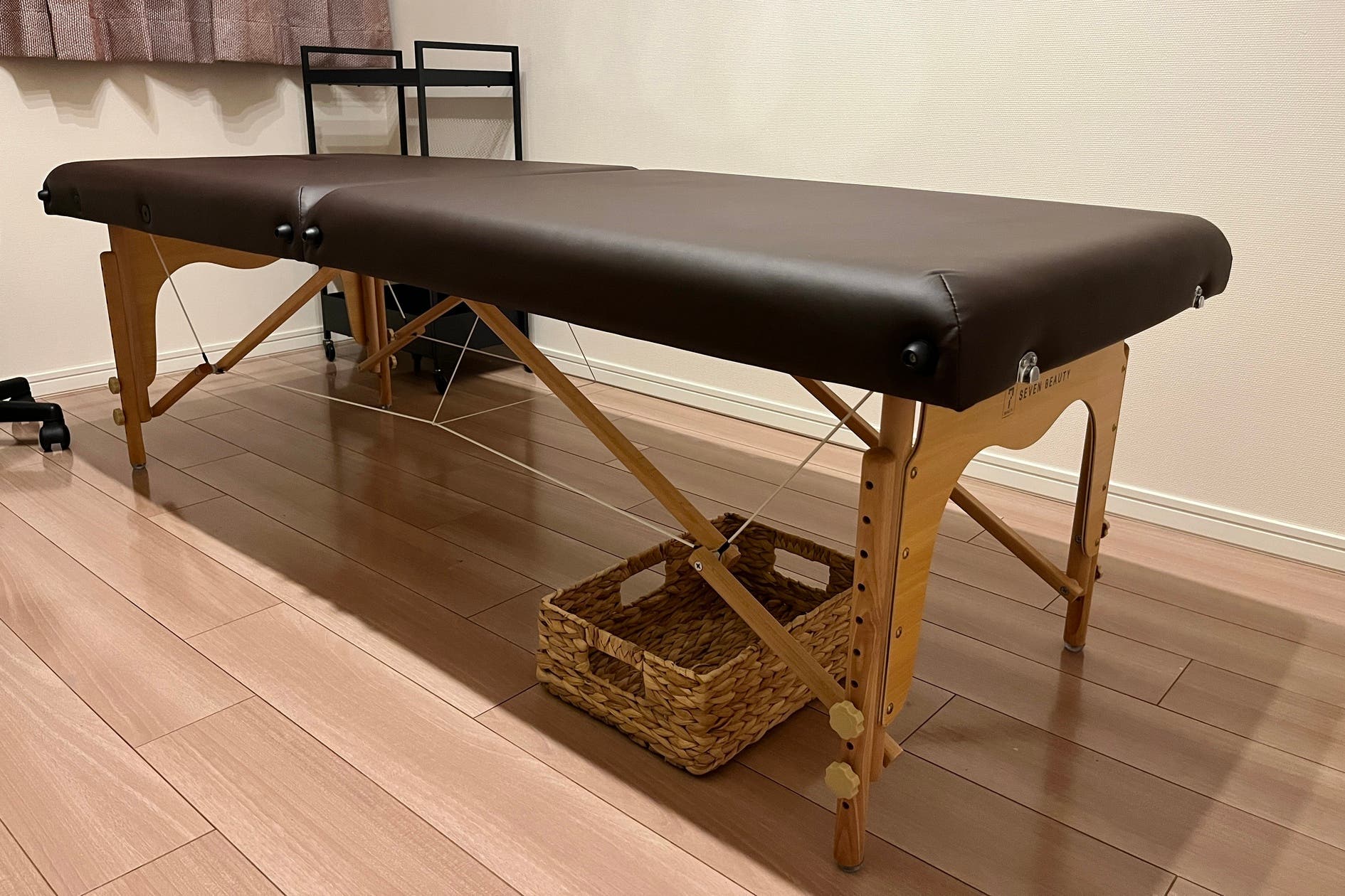 【SPA ROOM３】各線梅田駅徒歩７分 | 完全個室空間 | 高さ調節可ベッド・胸枕あり の写真4