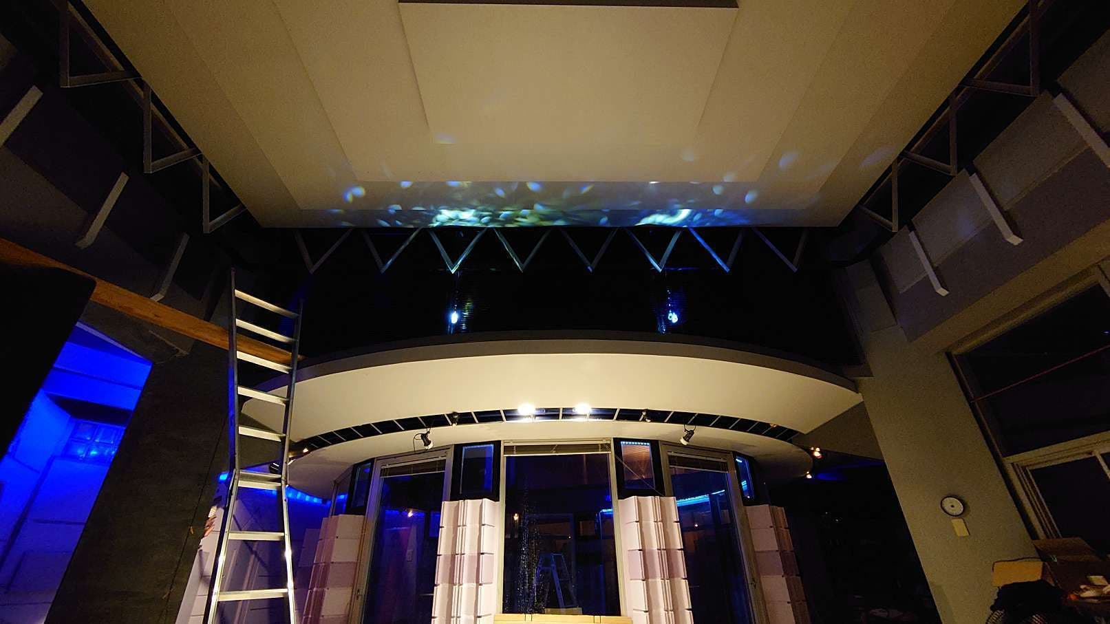 香川県・多度津町《さぬき浜街道》からすぐの一棟貸。『ギャラリー』『撮影スタジオ』『スピリチュアルワーク』などに最適な異空間の写真6