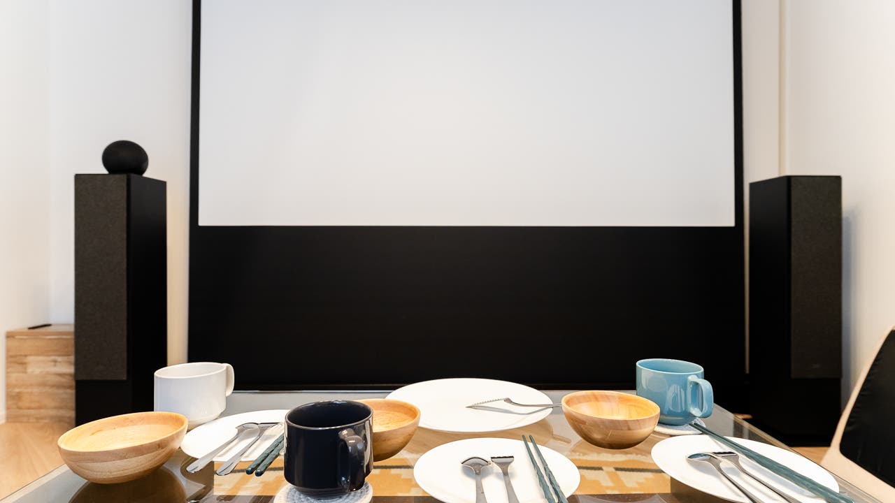 【大画面で映画・ライブ鑑賞】横浜駅7分🚃最高画質ﾌﾙHDﾌﾟﾛｼﾞｪｸﾀｰ・超特大100ｲﾝﾁｽｸﾘｰﾝ・最高音質で映画鑑賞の写真17