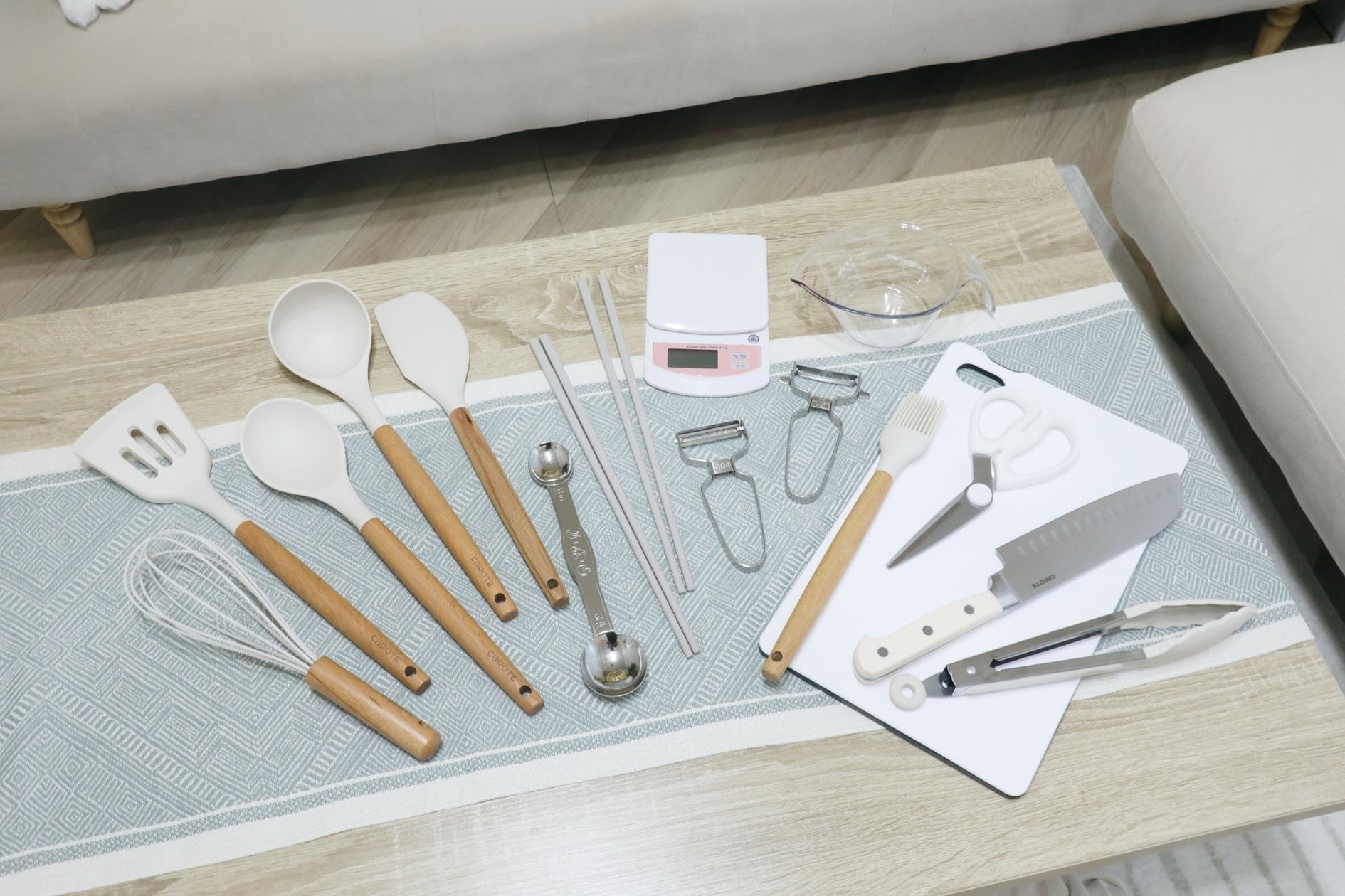 【話題の映え空間🌿】MARO船橋｜駅チカ5分🚃推し活🎬女子会🎂誕生日🎉65型TV完備✨の写真21