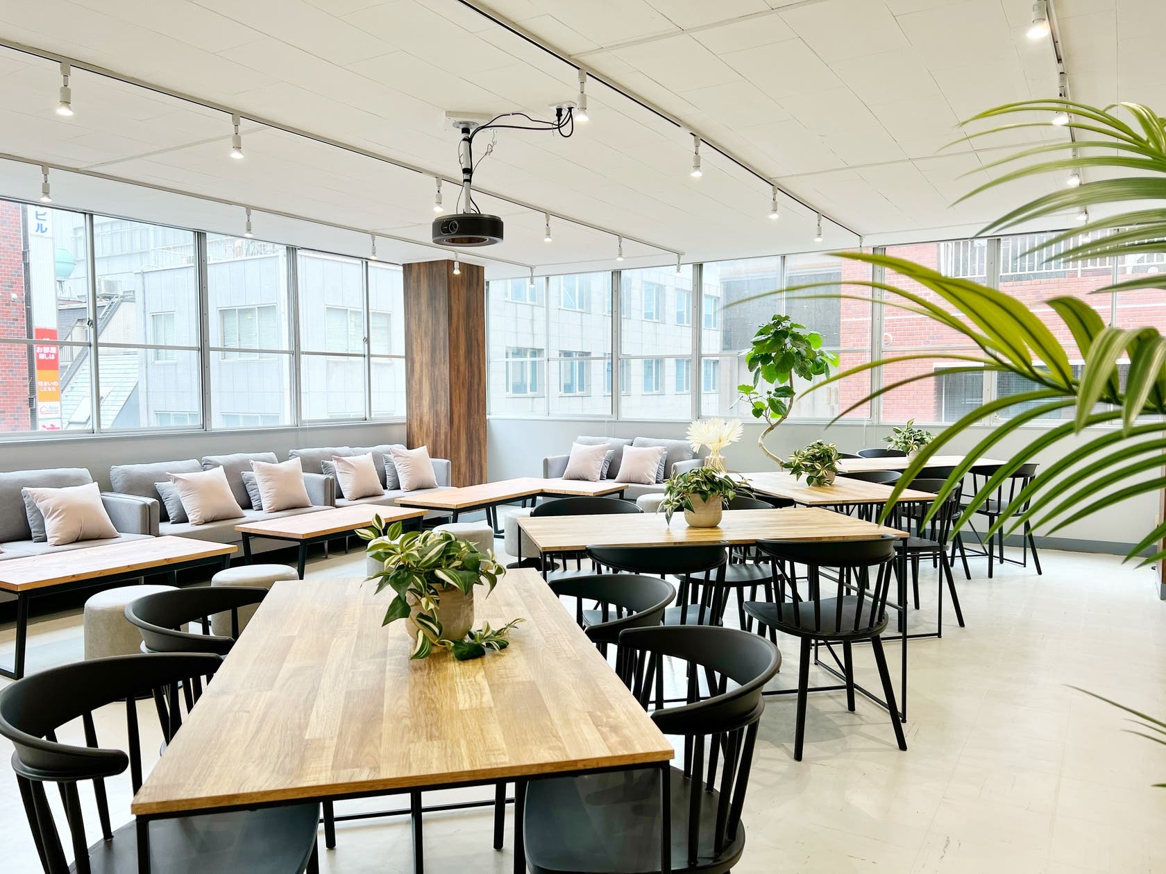 🎄クリスマス＆忘年会🥂神田駅1分🚶‍♂️最大48名🪑120㌅スクリーン＆65型モニター🎤24時間[26]の写真23