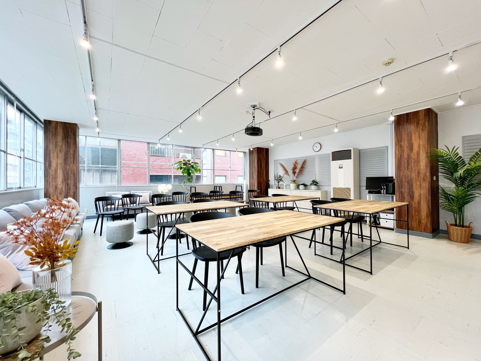 🎄クリスマス＆忘年会🥂神田駅1分🚶‍♂️最大48名🪑120㌅スクリーン＆65型モニター🎤24時間[26]の写真10