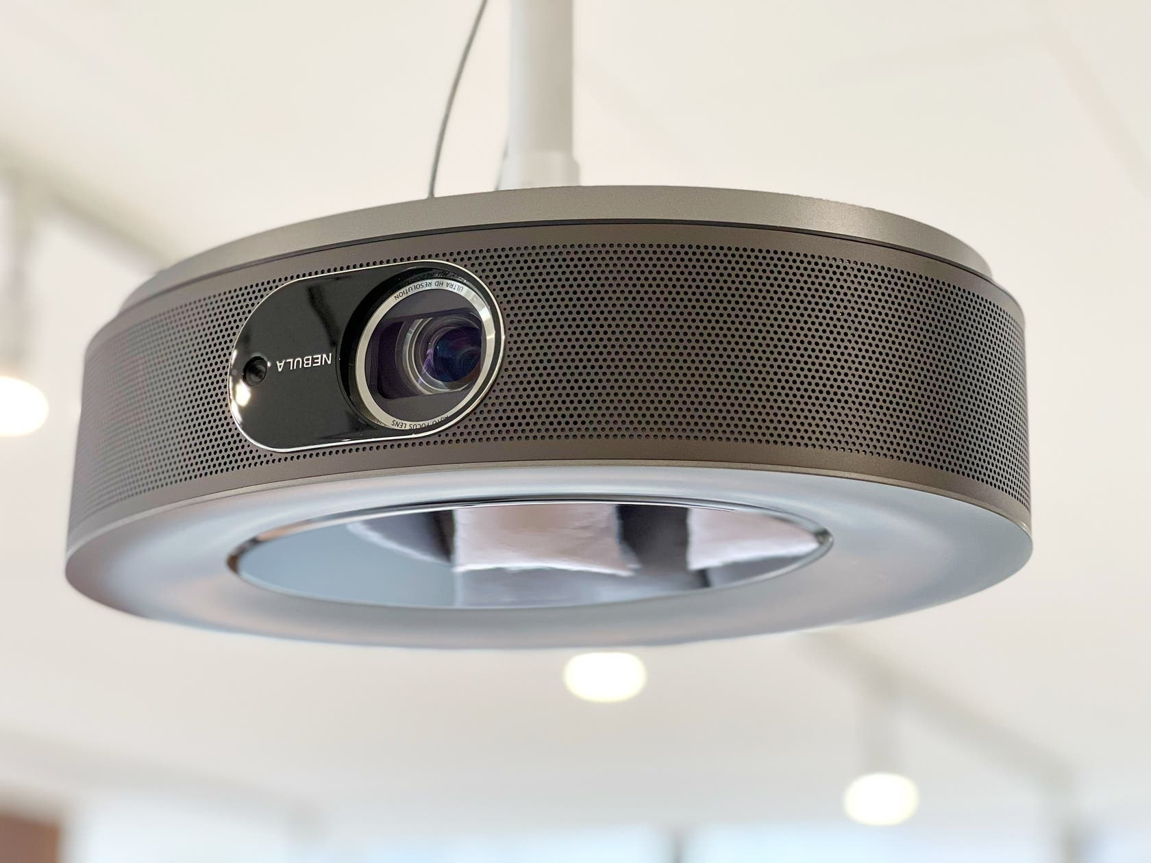 プロジェクター＆スクリーンの画像2