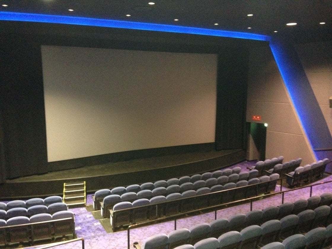 【米沢スクリーン3】映画館がイベントスペースに♪発表会や総会、講演会、表彰式におすすめ！撮影や音楽イベントも歓迎！の写真1