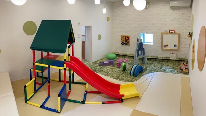 【あそび場フルスペック!】室内あそび場付きのオシャレな親子カフェ!の写真2