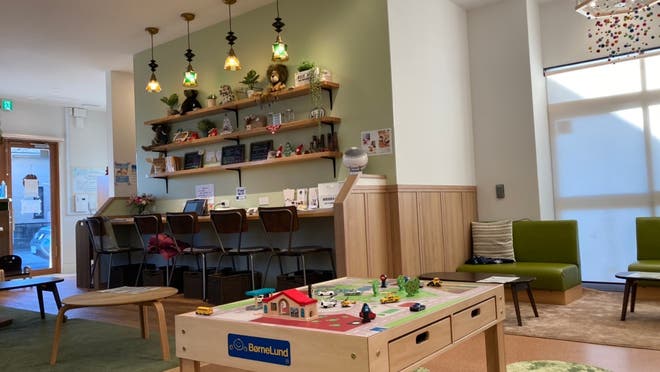 【あそび場フルスペック!】室内あそび場付きのオシャレな親子カフェ!の写真4