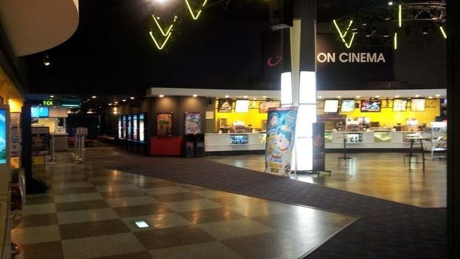 【福島スクリーン3】映画館がイベントスペースに♪発表会や総会、講演会、表彰式におすすめ!撮影や音楽イベントも歓迎!の写真3