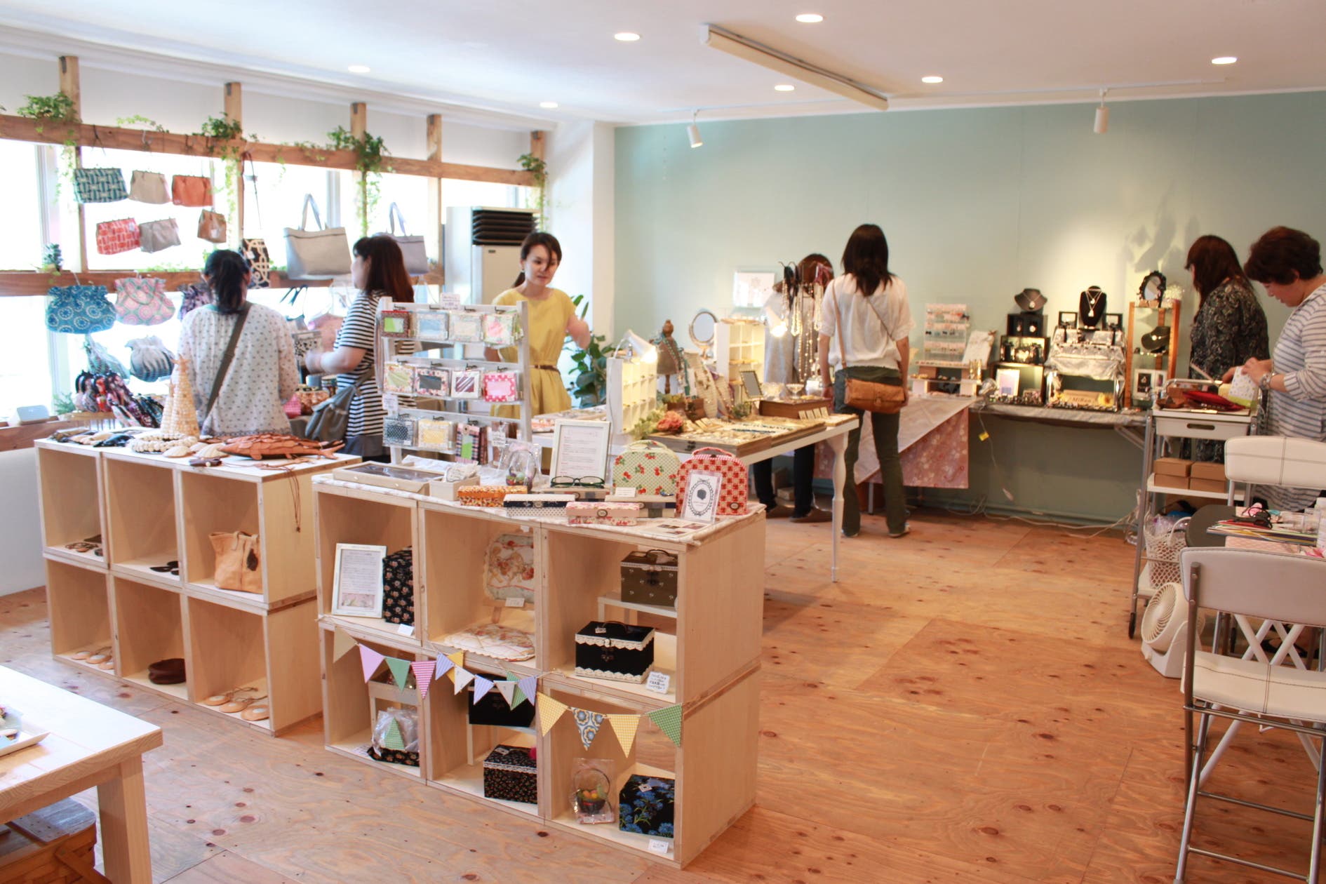 【千葉市中央区】エステ/撮影/推し活/パーティーに☆個室サロン付き多目的スペースの写真4