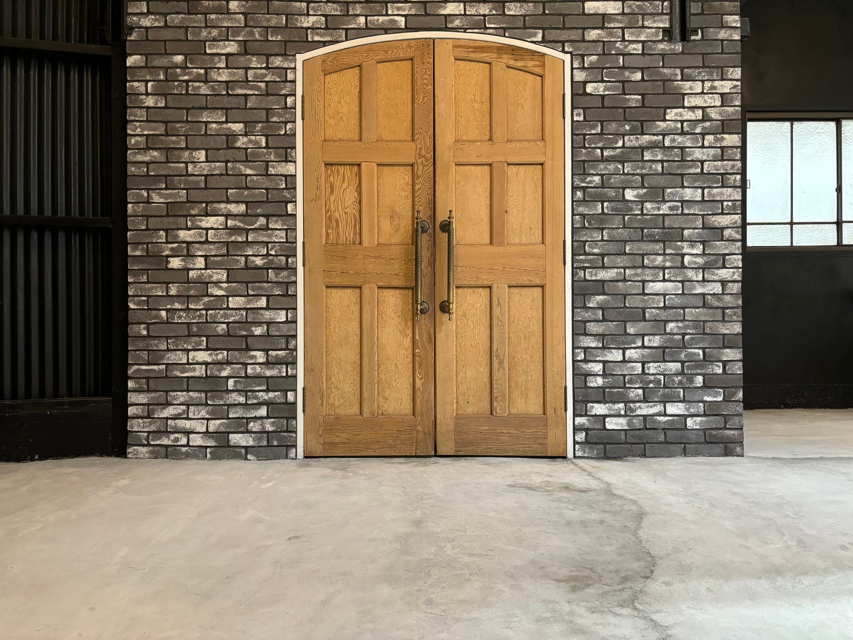 【自然光スタジオ】一棟貸切自然光の入る天高４Mの撮影スタジオ。様々なシーンが演出可能。の写真12