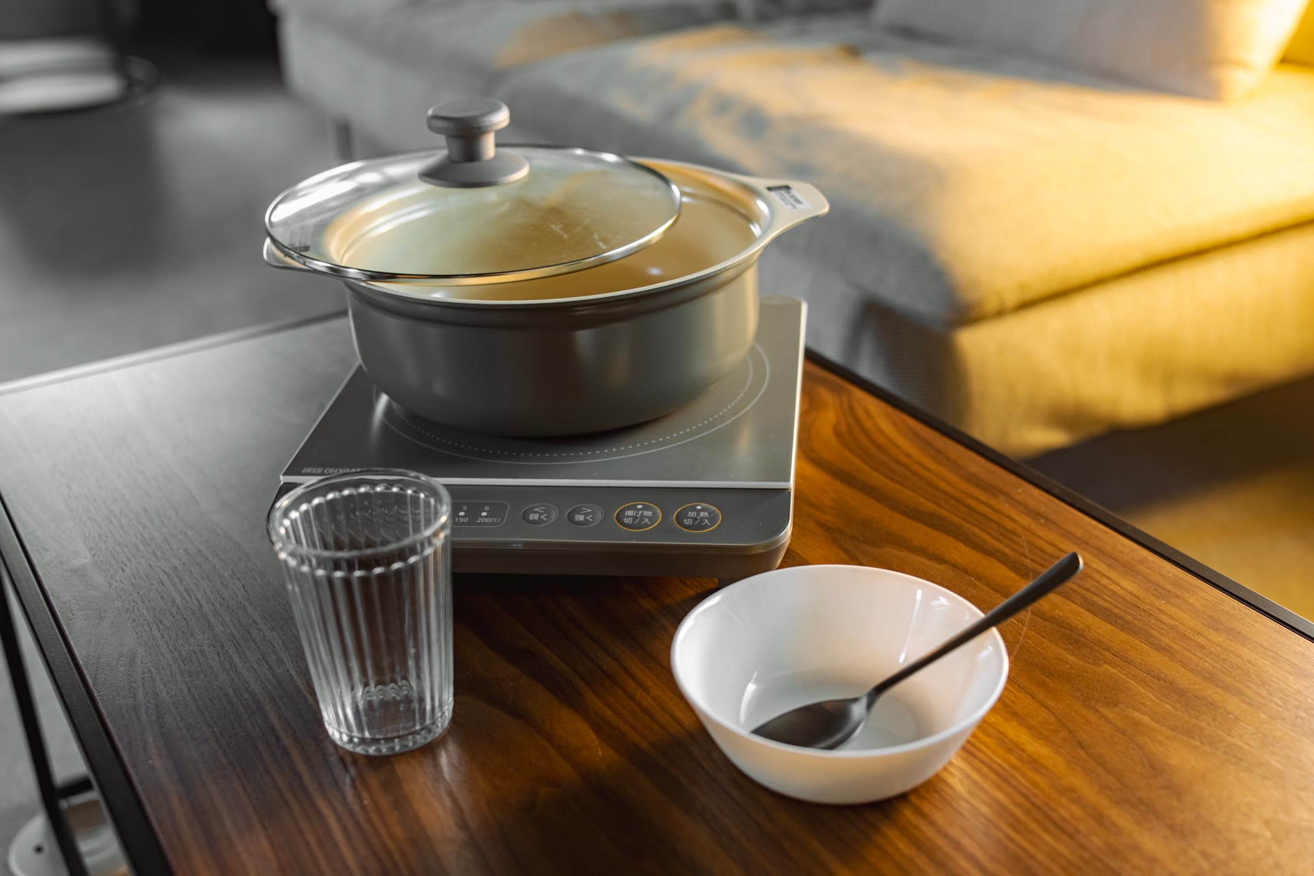🍲卓上IHヒーターとお鍋セットの画像1