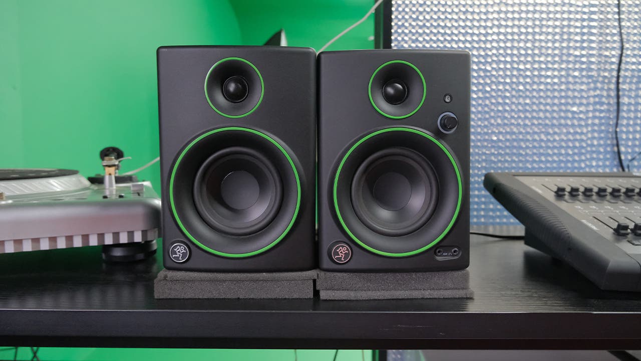 【大阪/京橋駅近】白背景紙、グリーンバック、黒バック、照明エフェクト、プロジェクターなど様々な撮影ができるホリゾント撮影スタジオの写真17