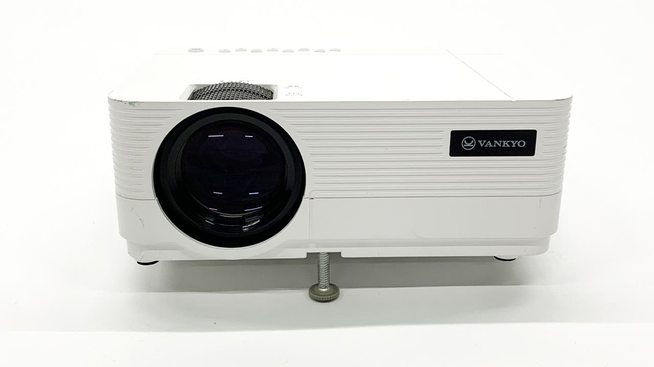 【大阪/京橋駅近】白背景紙、グリーンバック、黒バック、照明エフェクト、プロジェクターなど様々な撮影ができるホリゾント撮影スタジオの写真22