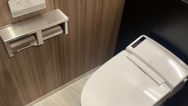 【浜松町駅5分】120人収容可能、交流会/ セミナー/パーティー、大型会議室/テレブース3室/ WiFi完備の写真12