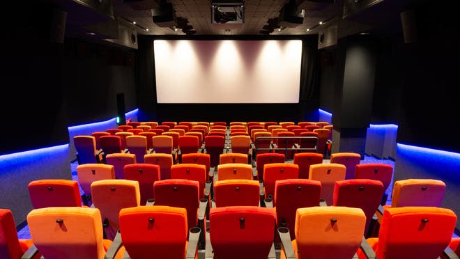 【となみスクリーン3】映画館がイベントスペースに♪発表会や総会、講演会、表彰式におすすめ!撮影や音楽イベントも歓迎!の写真1