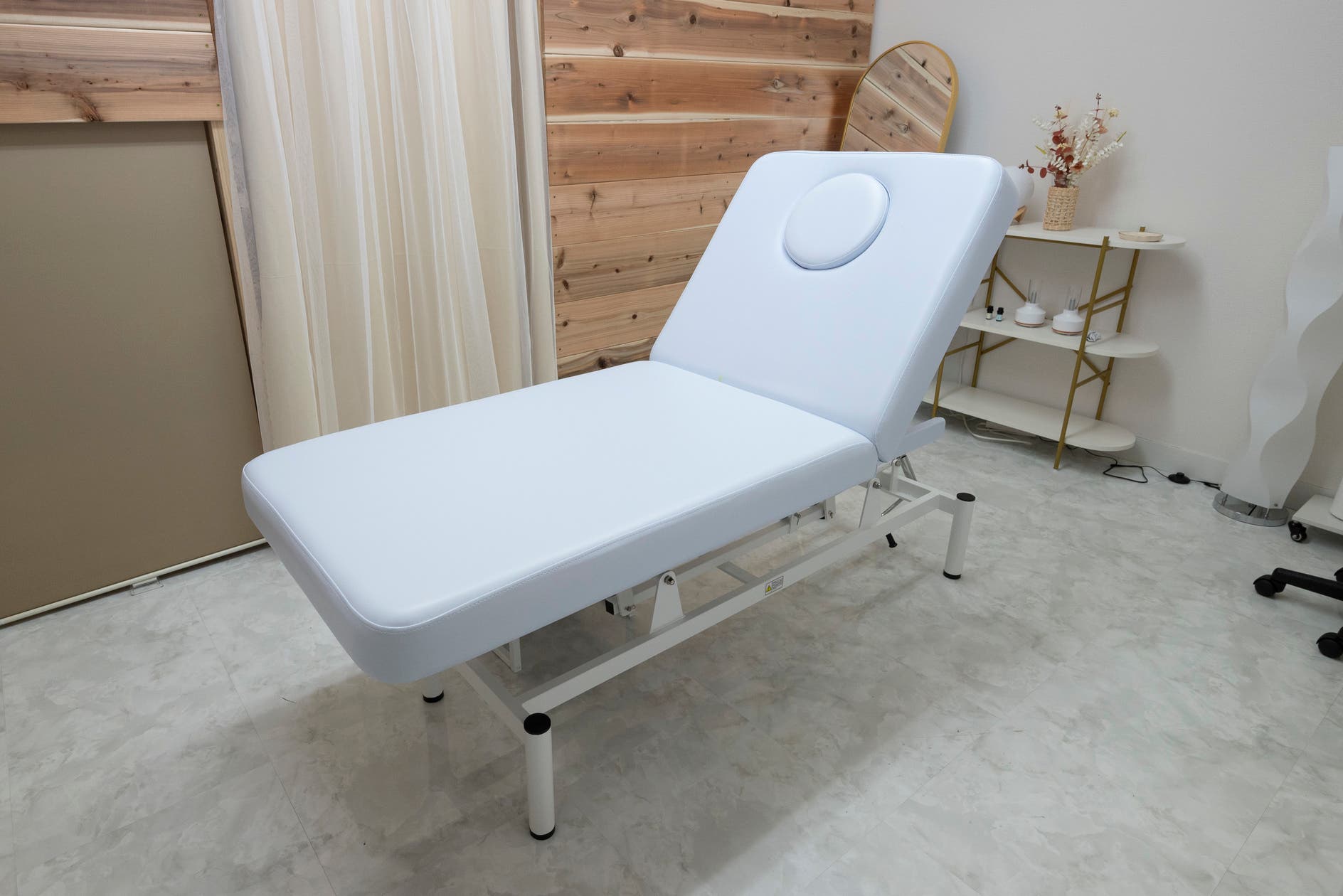 🧤ただいま常時暖房稼働中🧤✨全備品無料✨施術ベッド2台完備！同時施術＆研修OK｜栄/伏見徒歩圏内でコスト優良の写真11