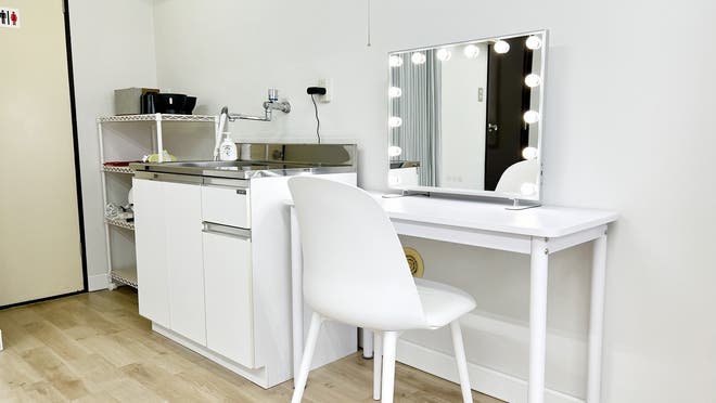 【神保町駅徒歩3分のレンタル撮影スタジオ】令和6年5月オープン!コスパ最強!自然光!撮影用備品無料貸出!の写真24