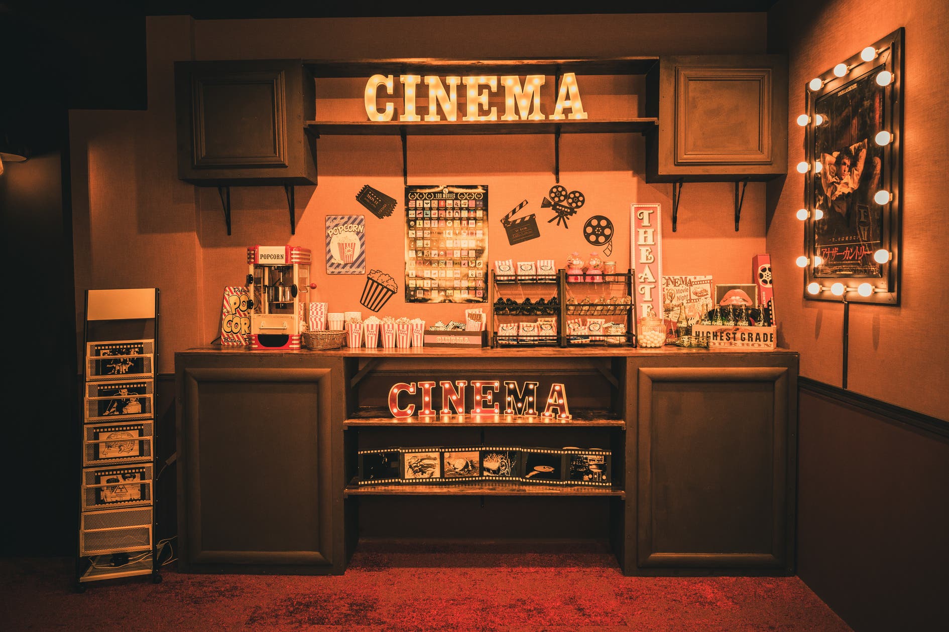 【シネマスタジオ】in Booty東京　🎬映画鑑賞・上映会にお勧め🎬レトロなシアターセット！の写真6