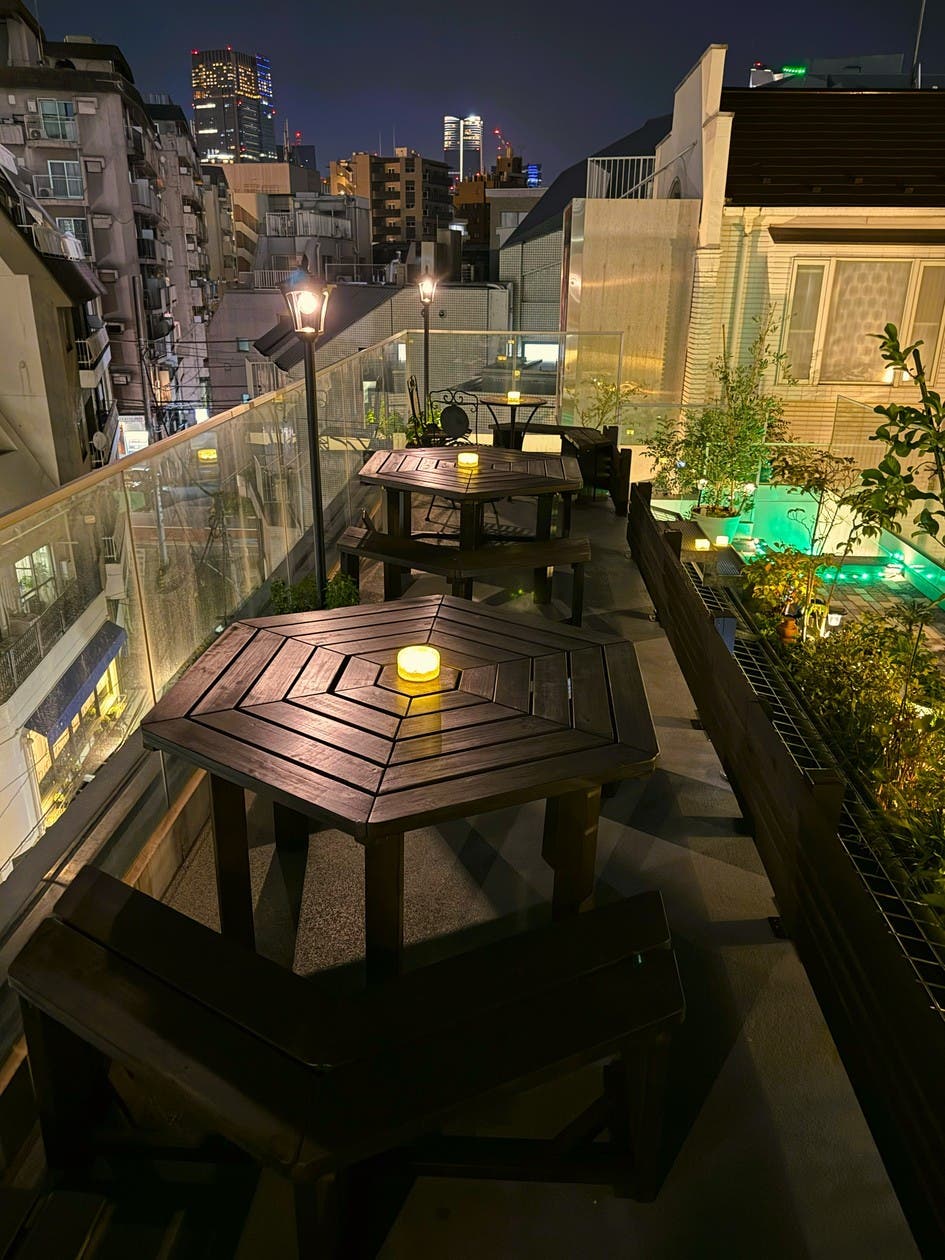 ✨🎉PARTY・LIVEに最適！テラス＆屋上付き！外苑前6分の多目的レンタルスペース「エレクトリックカフェ」の写真8