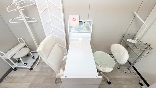 広瀬通 3階3-J【レンタルサロンA】ネイルの施術・練習・レッスンなど幅広く利用可💅 1ブース 1名~2名様までの写真6