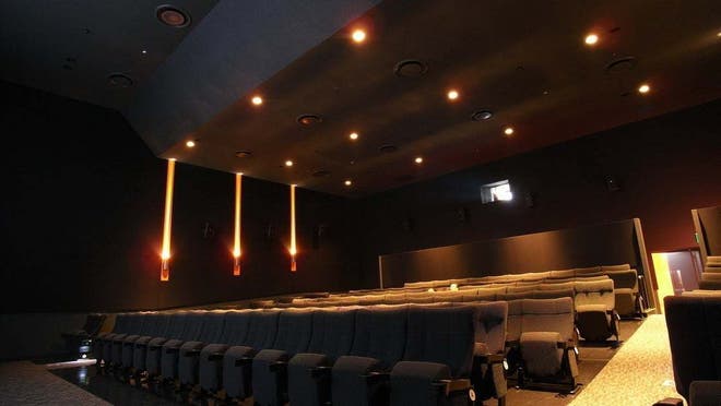 【下妻スクリーン2】映画館がイベントスペースに♪発表会や総会、講演会、表彰式におすすめ!撮影や音楽イベントも歓迎!の写真1