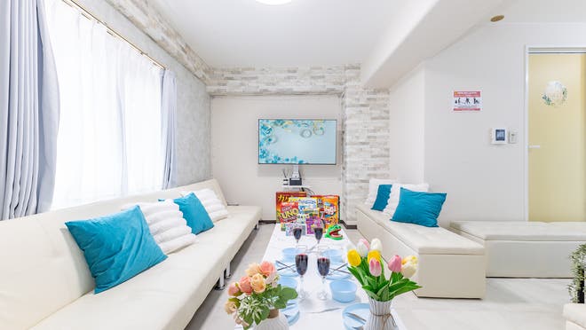 NEW🎉クリスマス🎄最大40名🉐駅1分🚋忘年会🍺大人気ゲーム機🎮女子会💗タコパ🐙24H🏪waffleなんばの写真4