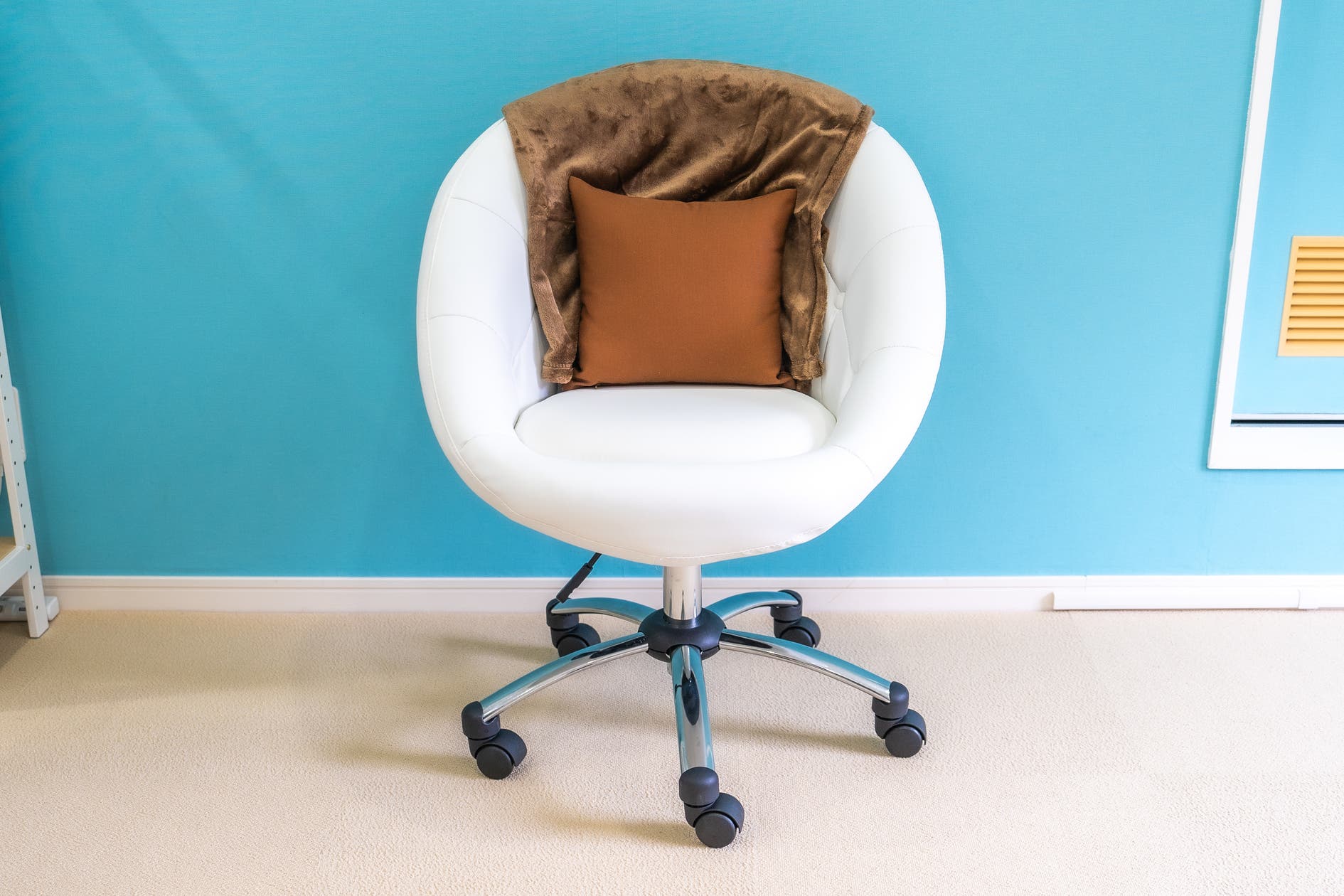 【関内駅徒歩2分】【横浜市】ネイル専用レンタルサロンMieux Aブース｜(×貸切)(横浜駅から2駅)アクリル可の写真8