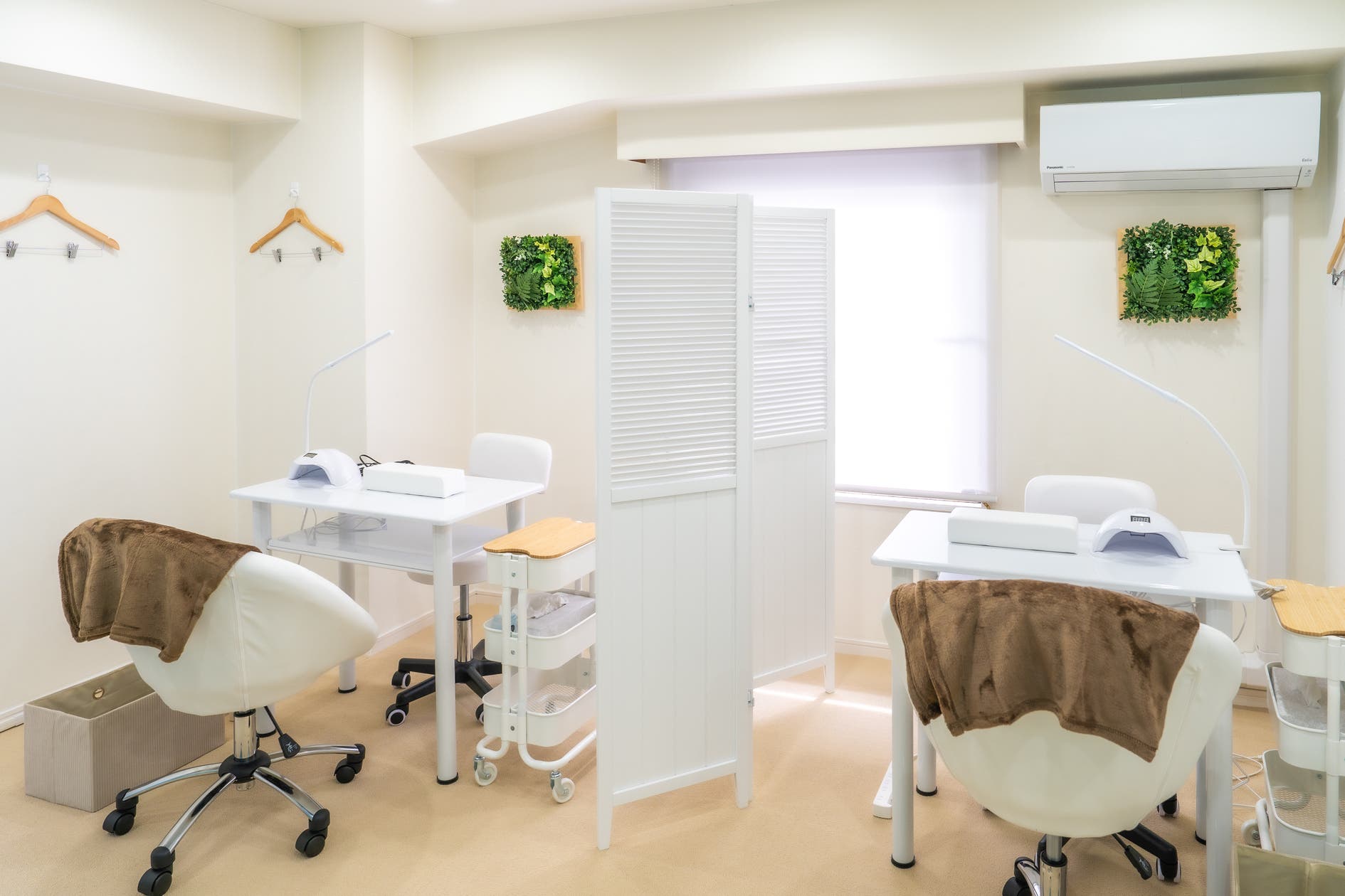 【関内駅徒歩2分】【横浜市】ネイル専用レンタルサロンMieux Aブース｜(×貸切)(横浜駅から2駅)アクリル可の写真3