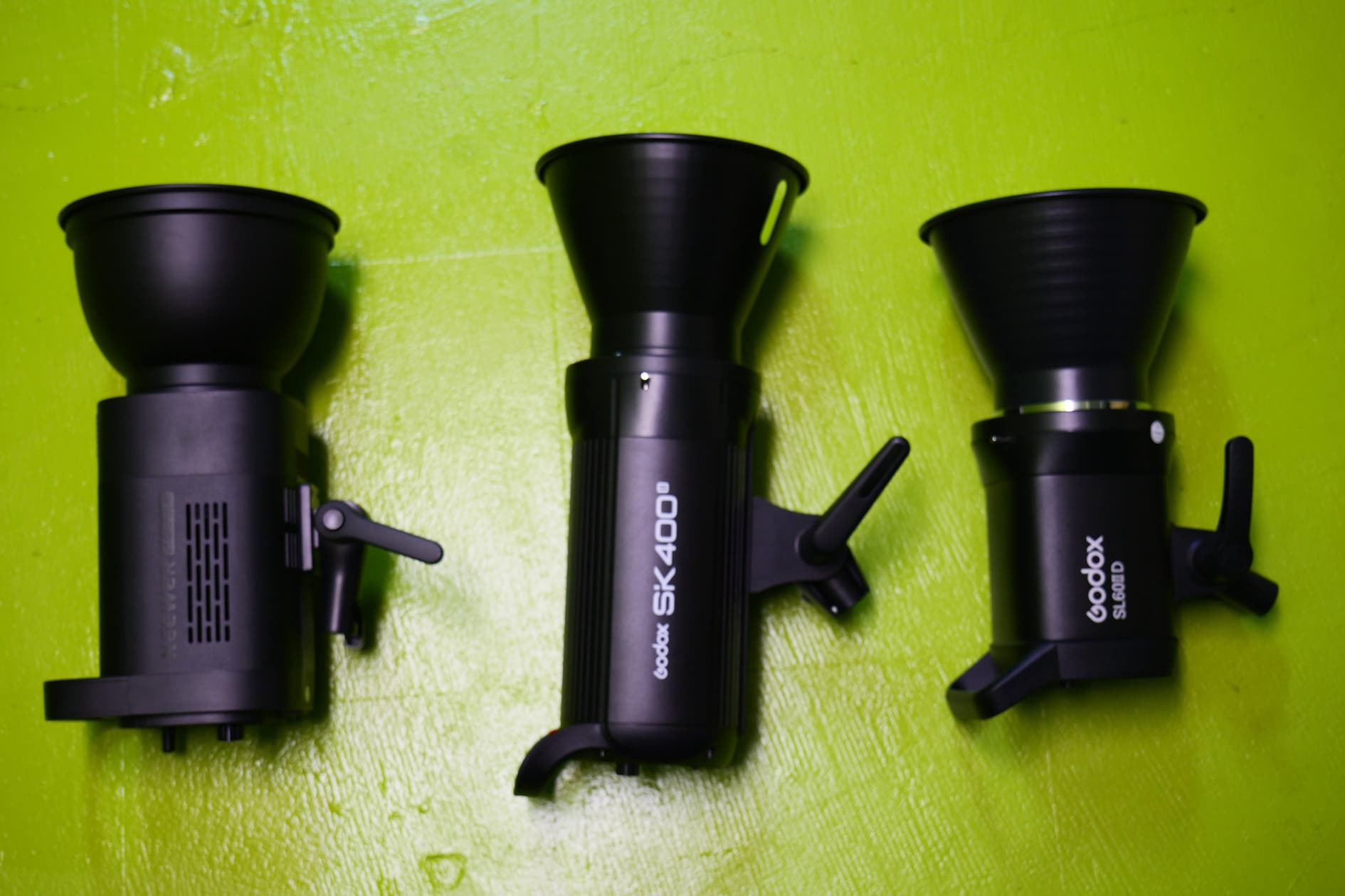 【控室有】モルタル・クンクリート・漆喰壁のある撮影スタジオ/コニカルスヌート/スワッグ/観葉植物/自然光の写真21