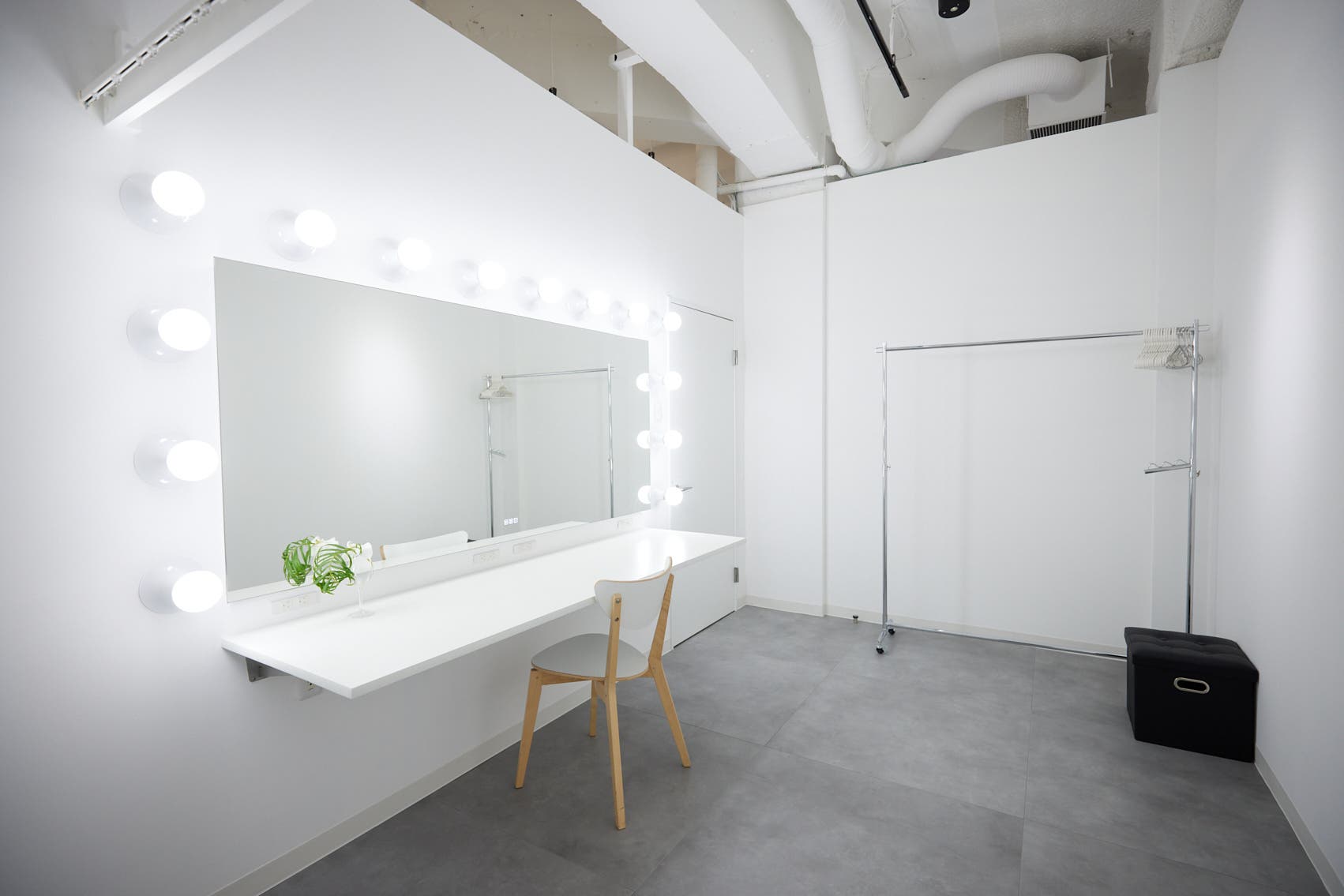 南青山3丁目 / 表参道　大型LEDウォールスクリーンが設置されているレンタルスタジオの写真18