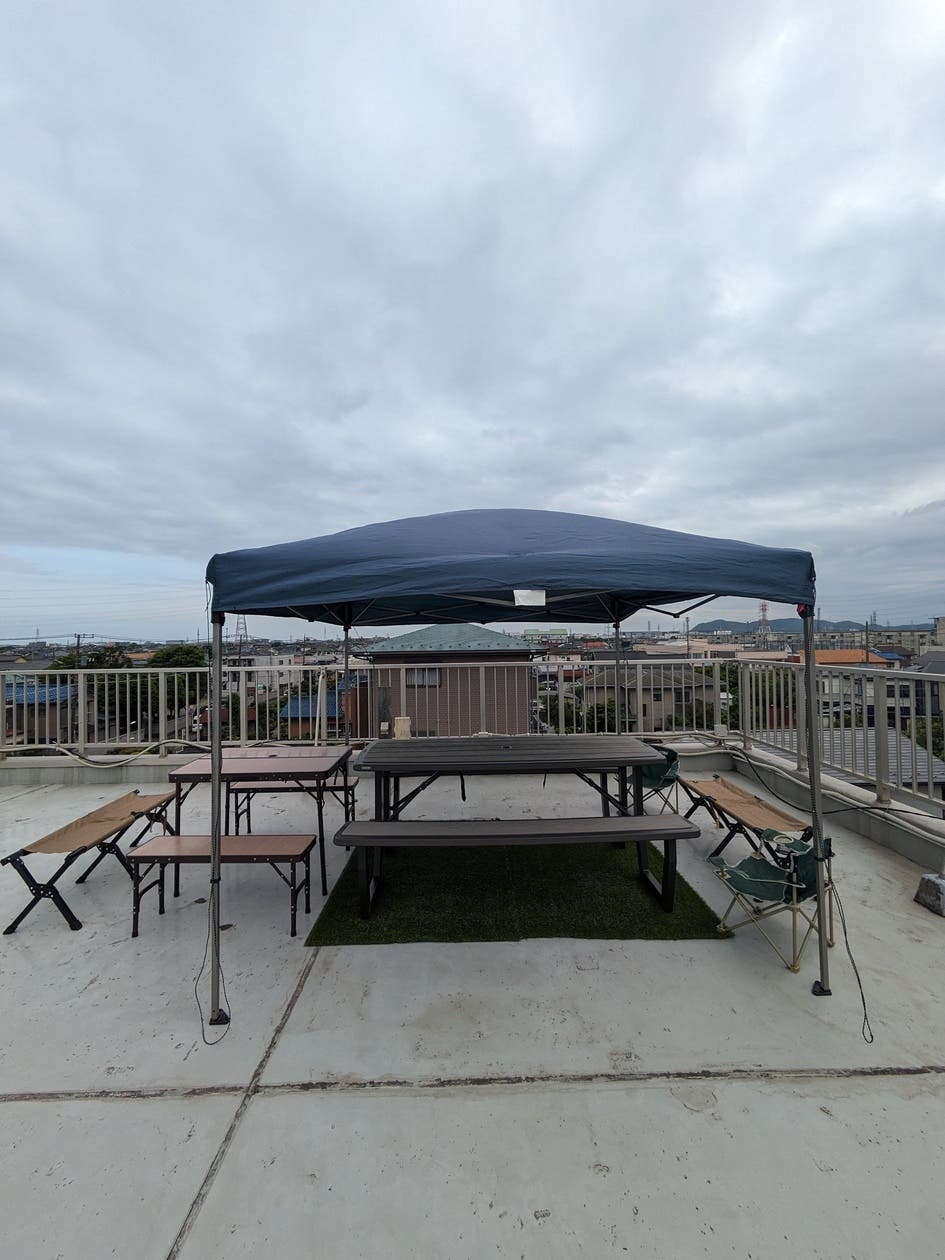 テーブル・イス・テントの一式レンタルの画像1