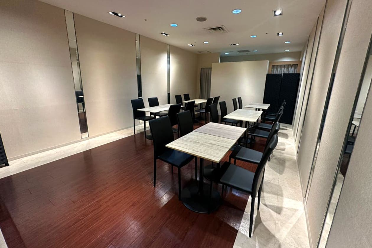 〈貸切スペース〉シャンクレール新宿　～ホワイトホール～の写真5