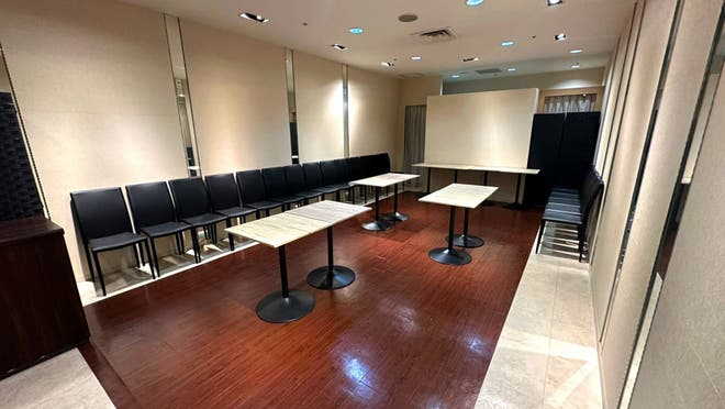 〈貸切スペース〉シャンクレール新宿 ~ホワイトホール~の写真1