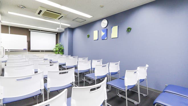 【梅田駅地下街出口10秒! フロア占有!40名】プロジェクター・マイク・WiFi無料!ふれあい貸し会議室 梅田No115の写真13