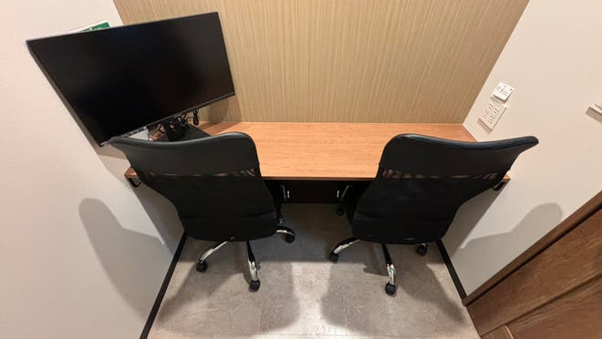 【¥440/30分!新宿駅から1分】モニター・フリードリンク付き2名個室(個室7)※予約時間前は入室不可の写真2