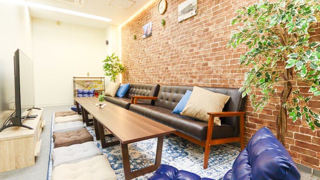 ✨梅田駅地下街出口10秒!14名✨WiFi・テレビ・パーティーグッズ🎉ゲーム機🎮ふれあいスペース 梅田No111の写真2