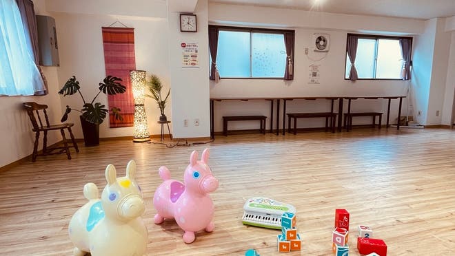 ✨駅近✨駐車場1台無料完備✨壁一面大型鏡!広さ55㎡✨ヨガ・ダンス・会議・各種教室・ママ会✨オシャレなスタジオ/南大塚駅の写真7