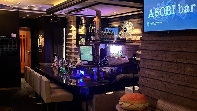 赤坂駅近くの隠れ家的バーASOBI barの写真1