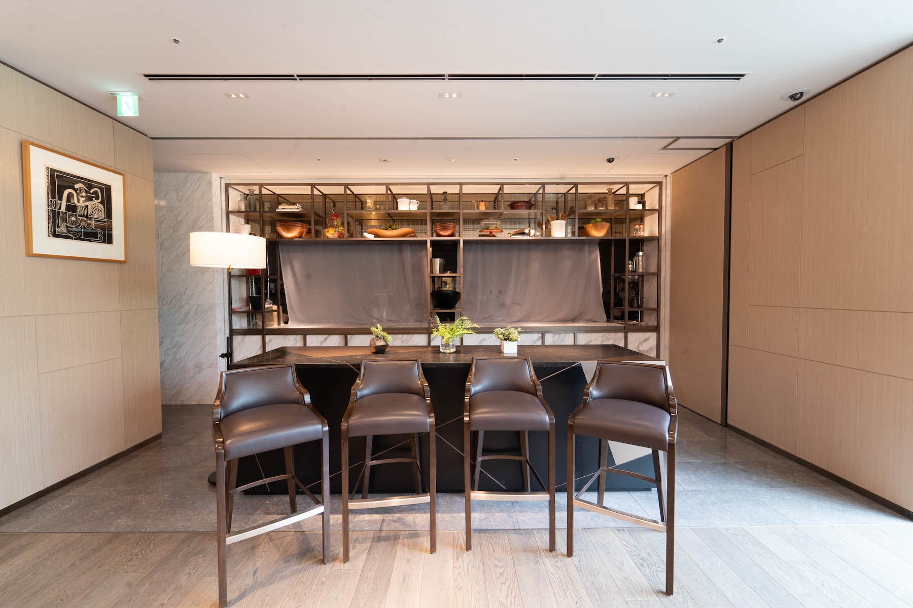 【赤坂駅徒歩7分 / Mo:take STUDIO 赤坂】ホテルロビーのような高級感のある空間で撮影・会議をの写真9