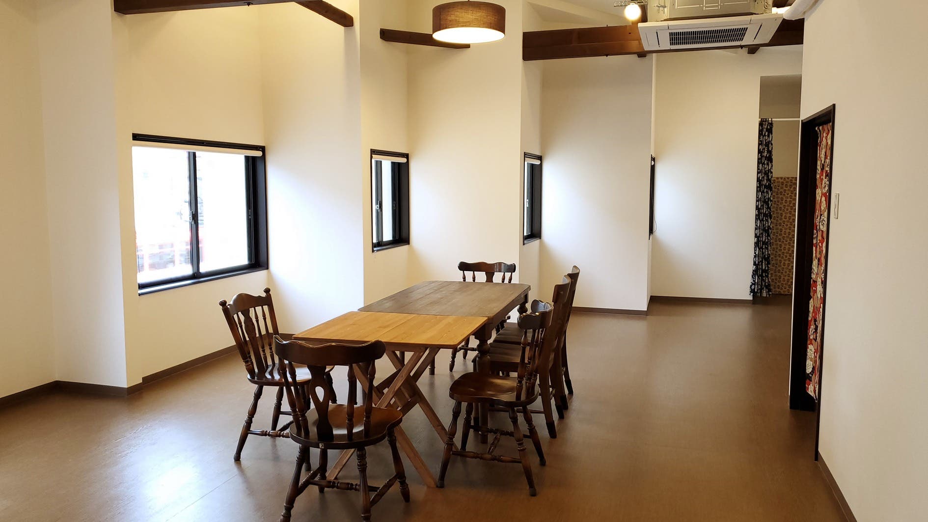 表町角地に建つ古民家をリノベーションした明るいスペースの写真16