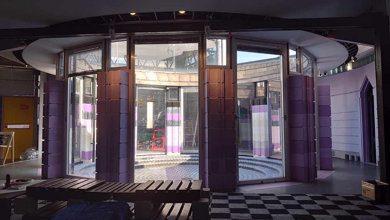 香川県・多度津町《さぬき浜街道》からすぐの一棟貸。『ギャラリー』『撮影スタジオ』『スピリチュアルワーク』などに最適な異空間の写真8