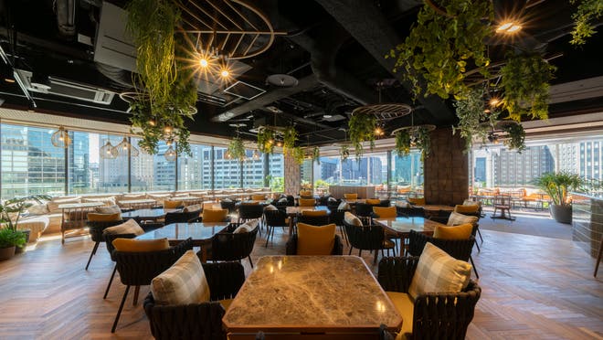 【天空のルーフトップレストラン】新橋駅・銀座駅徒歩5分/結婚式二次会や貸切パーティーに最適の写真2