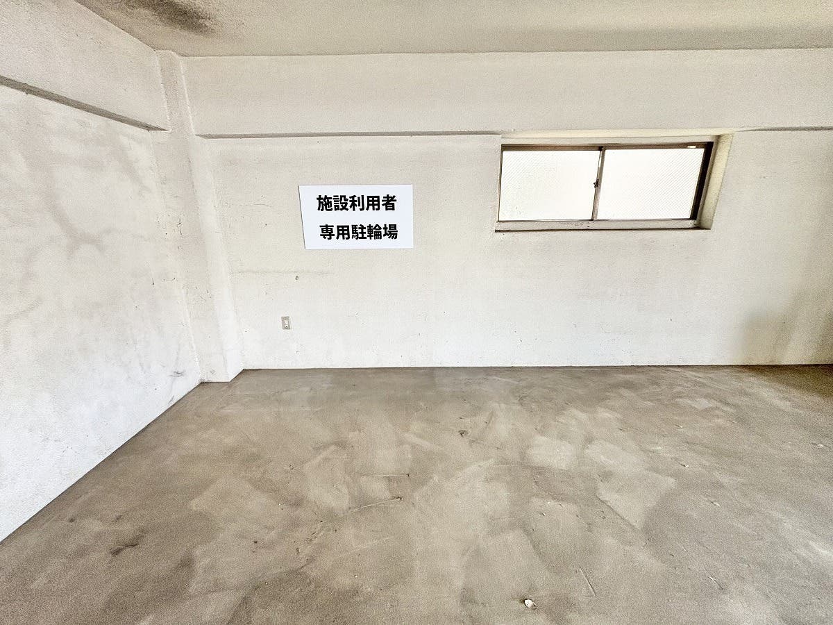 成田駅から徒歩7分/学習/面接/商談/オンライン会議にも最適/完全個室ブースBの写真13