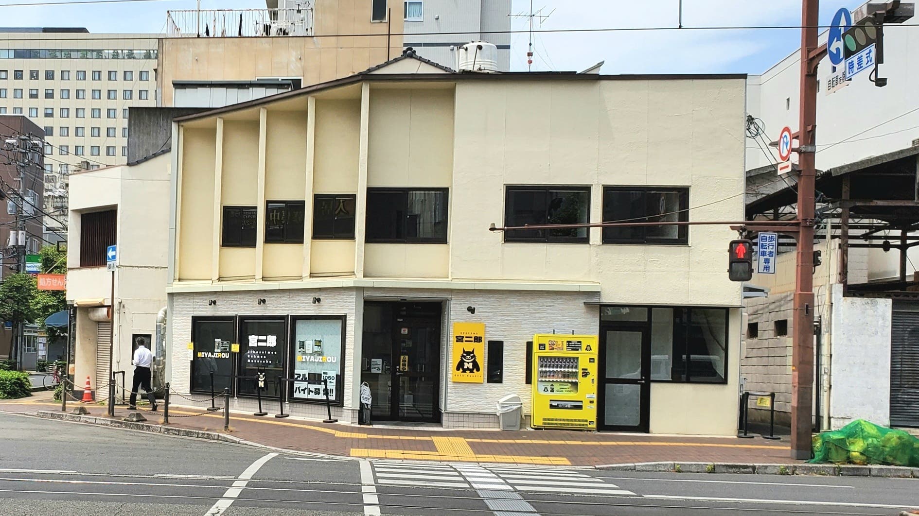 表町角地に建つ古民家をリノベーションした明るいスペースの写真17