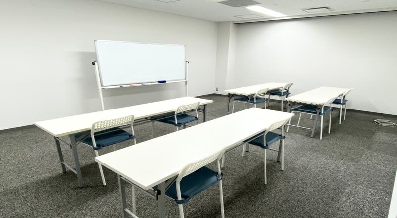⭐NEW⭐【六本木一丁目駅徒歩5分】🛜無線Wi-Fi無料✨会議・WEBセミナー・ZOOM快適ビジネス仕様！2階MTGルームA