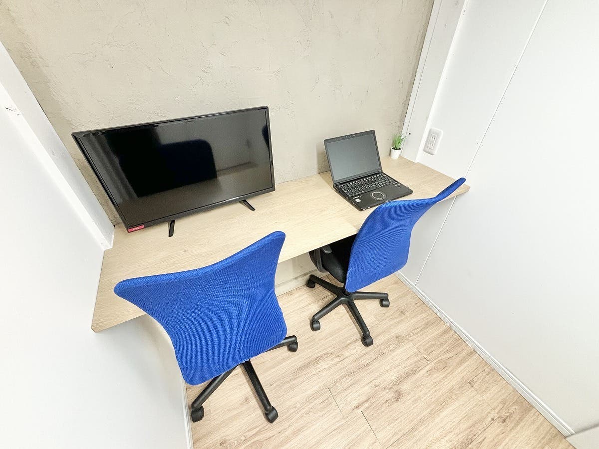 【成田駅から徒歩7分！！駐車場有】モニター付き！完全個室ブースEの写真3