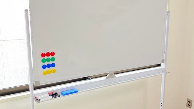 【新オープン】wi-fi安定_新大阪駅から徒歩30秒の会議室!/プロジェクター/綺麗/ゆったり/の写真11