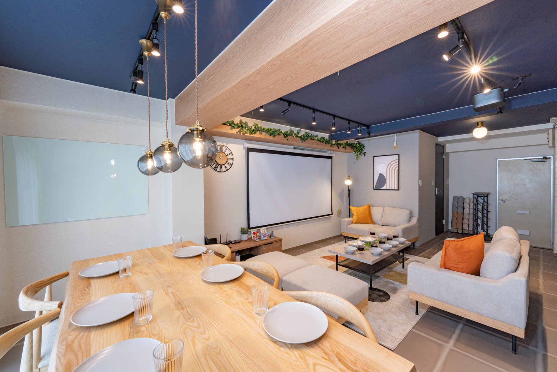 🌸新規オープン割🌸最大50%割引🎊駅徒歩1分🚉超大型スクリーン🎞️24H営業💫鑑賞会📹女子会🍰推し活💞撮影会📸デート👫歓迎会🍺の写真8