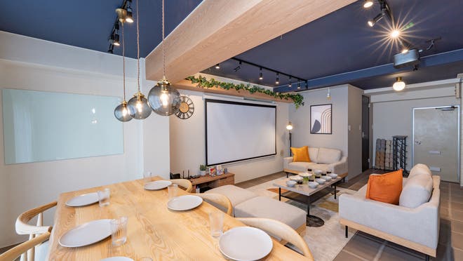 🌸新規オープン割🌸最大50%割引🎊駅徒歩1分🚉超大型スクリーン🎞️24H営業💫鑑賞会📹女子会🍰推し活💞撮影会📸デート👫歓迎会🍺の写真8